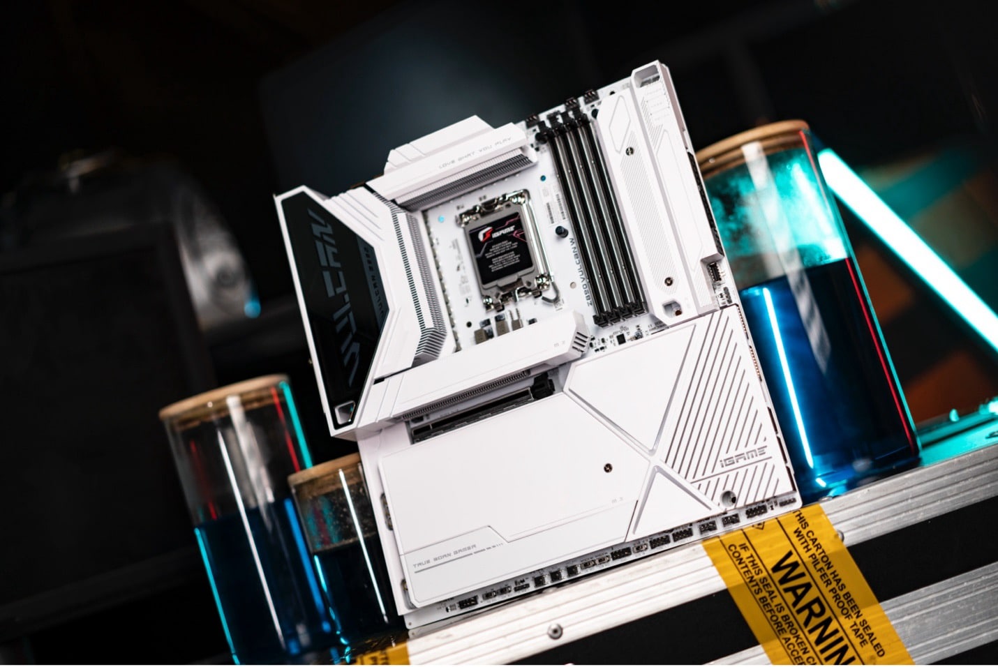 COLORFUL Unveils Intel Z890 Motherboards for Intel Core Ultra 200 ...