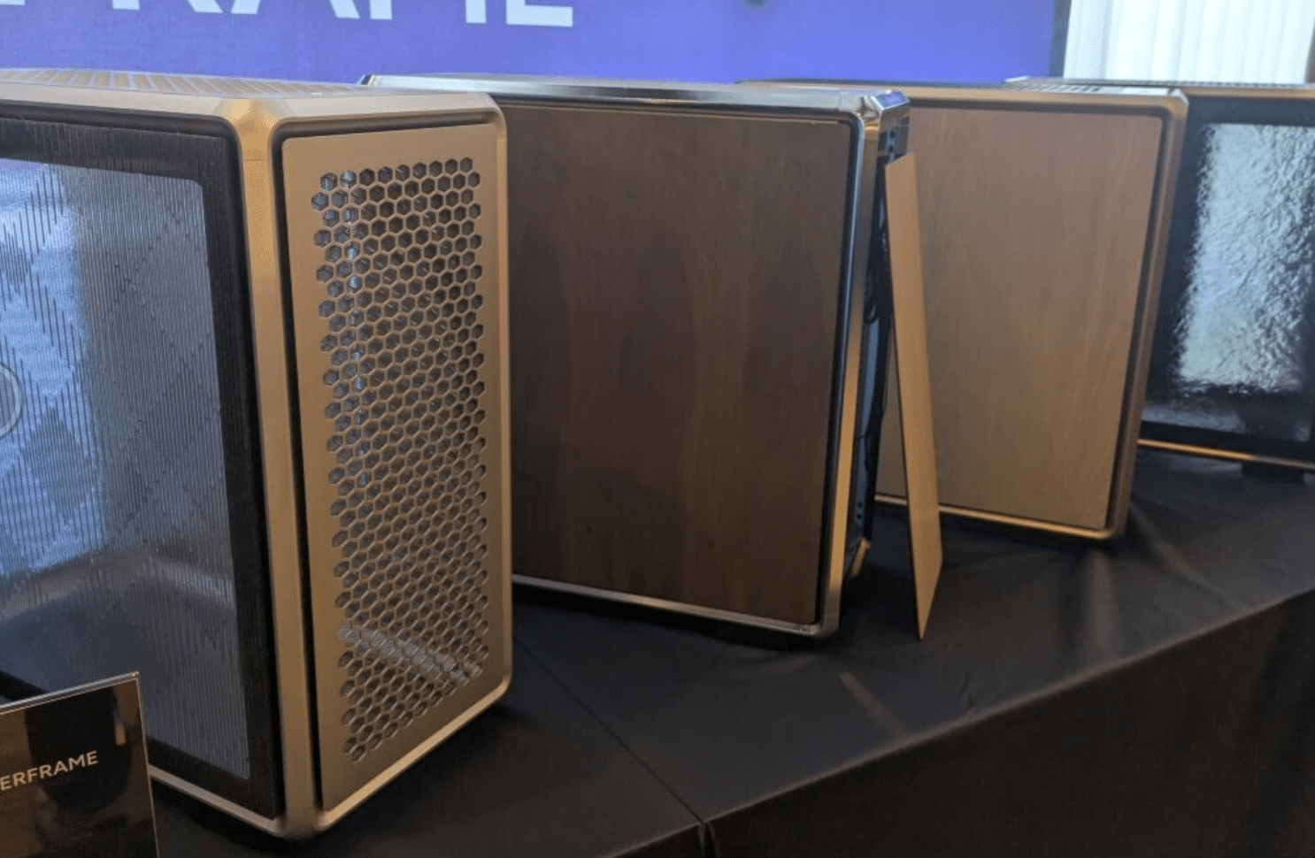 Cooler Master @ CES 2025 - Hardware Busters